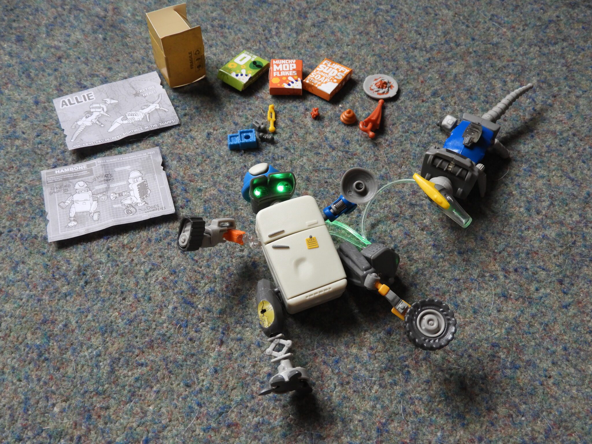 Junk Bots: from trash to triumph, and rubbish to robots! | loopyloulaura