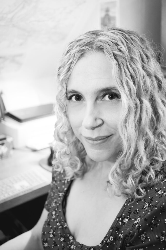 The Seamstress of Warsaw, by Rebecca Mascull - loopyloulaura