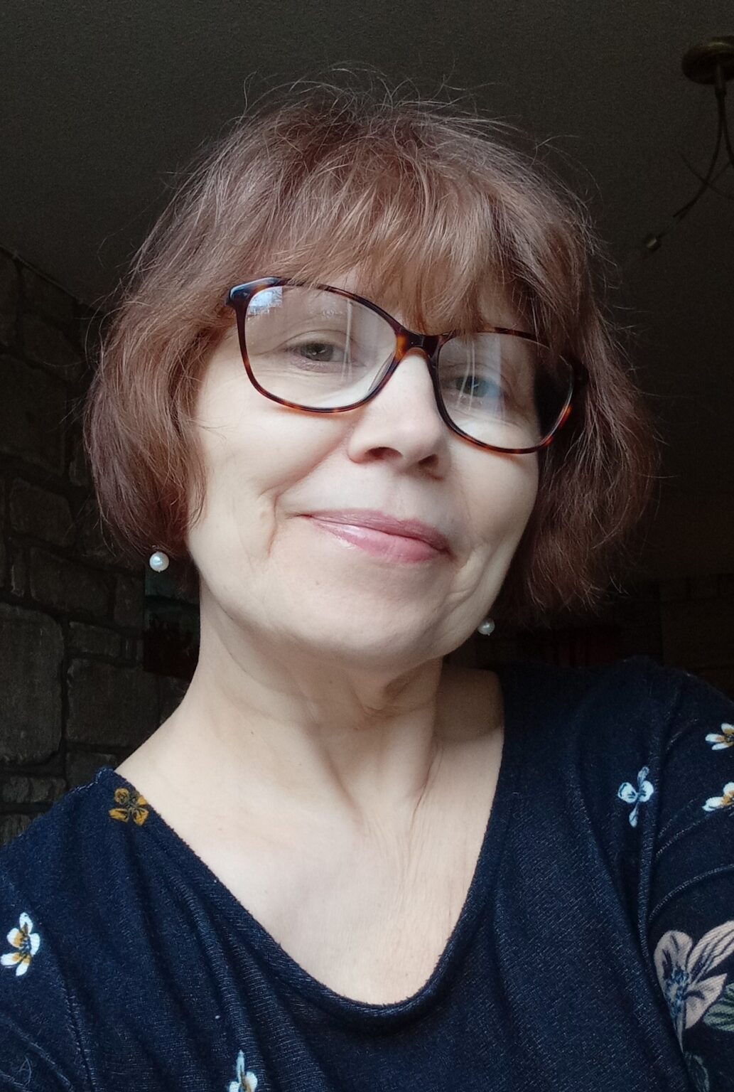 Broken, by Anna Legat - loopyloulaura